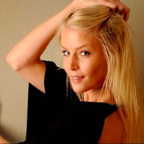 La Sueca Larsson se convirtió en mamá y presentó a su bebé con una ...