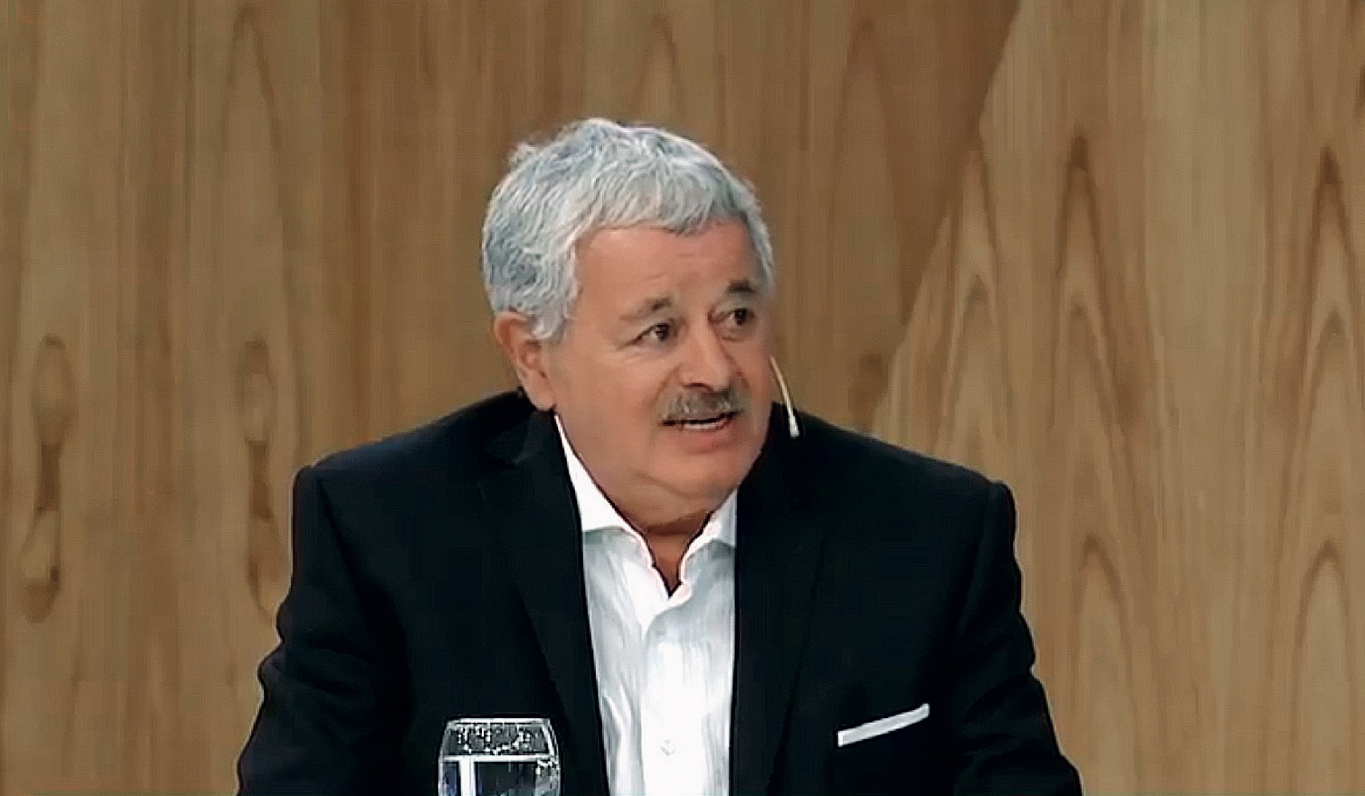 Tití Fernández emocionado: será abuelo nuevamente - Revista Paparazzi