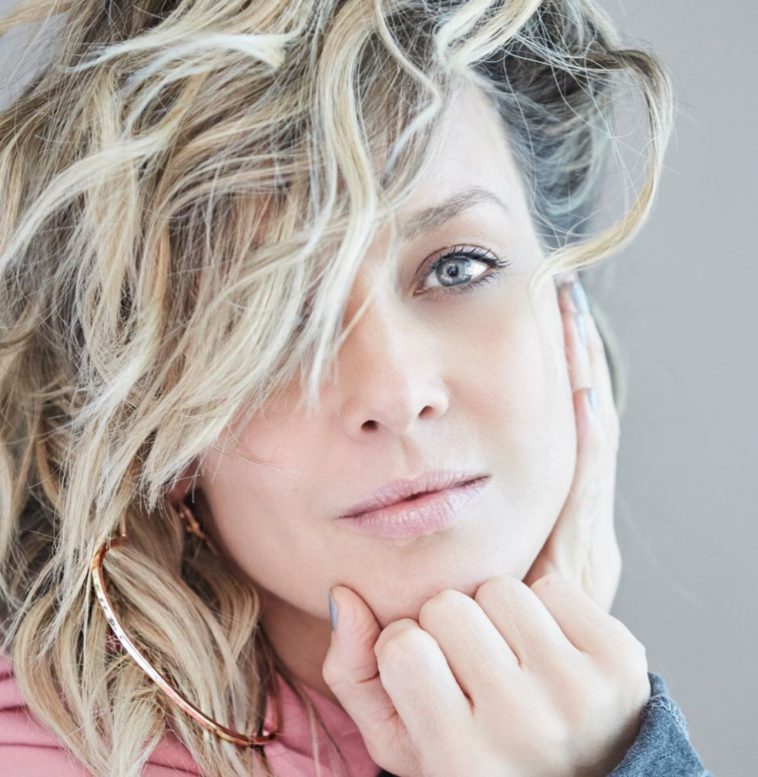 Tras muchos años de soltería, Fey vuelve a encontrar el amor – Revista ...