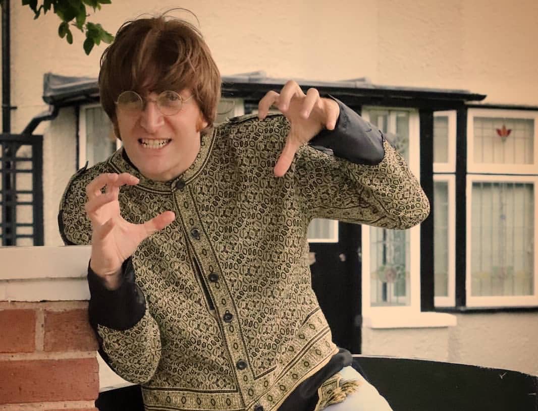 ¿Quién es Javier Parisi? El John Lennon argentino que triunfa en el ...