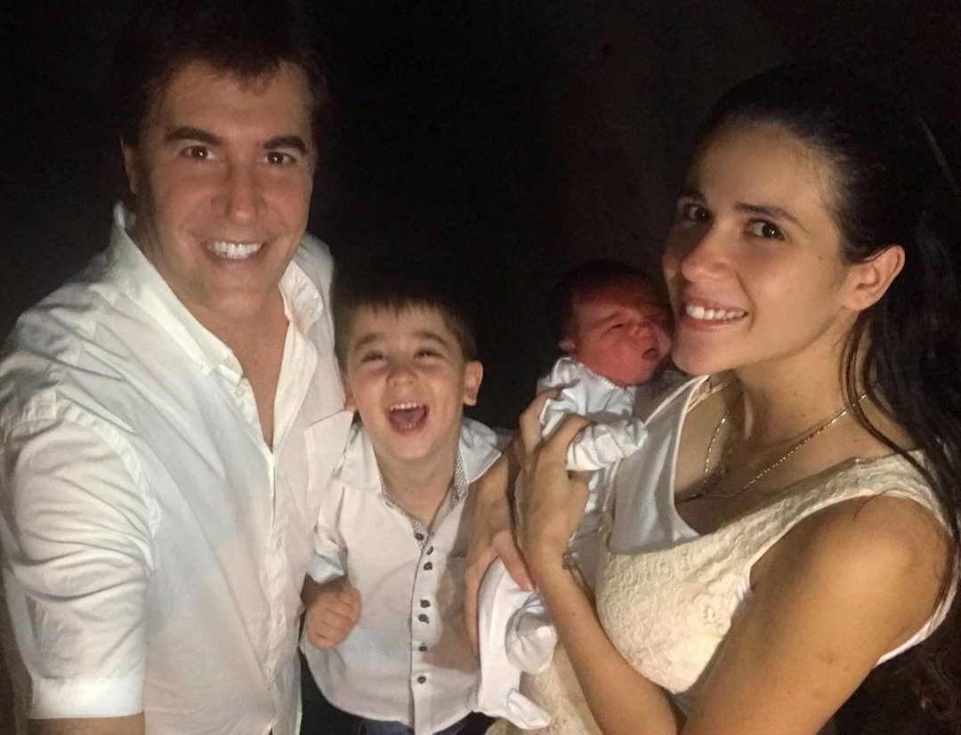 El actor Lisandro Carret fue papá y presenta a su hermoso hijo ...