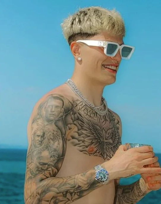 Alejandro Garnacho alquiló un yate privado en Ibiza y llevó a sus ...