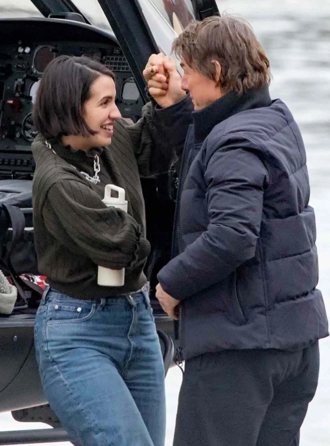 Tom Cruise Novia 2024 Who Is Tom Cruise's Rumoured New Girlfriend,