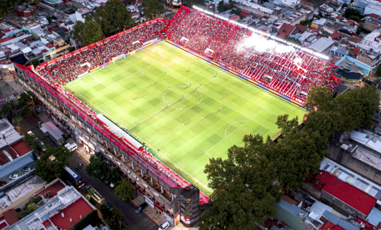 Construyendo pasión: la cancha de Argentinos Juniors vio debutar a ...
